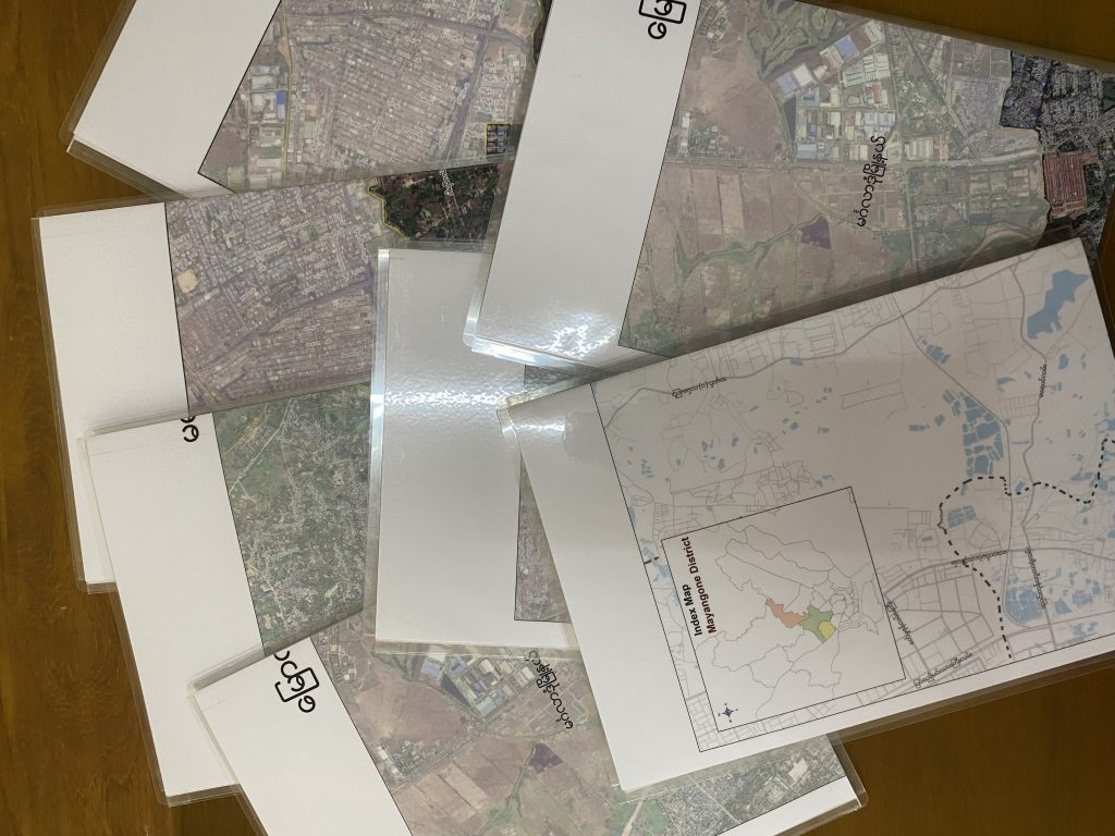 လက်တစ်ပွေ့စာခေါက်ချိုးမြေပုံ – shop.dpsmap